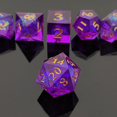 Cina Purple Resin Dice 7PCS DND Dragon And Dungeon Polyhedron Sharp Edge in vendita
