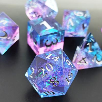 Cina Purple Resin Dice 7PCS DND Dragon And Dungeon Polyhedron Sharp Edge in vendita