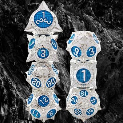 Cina Durable Polyhedron Metal RPG Dice Set Dragon And Dungeon 16mm Sparkle in vendita