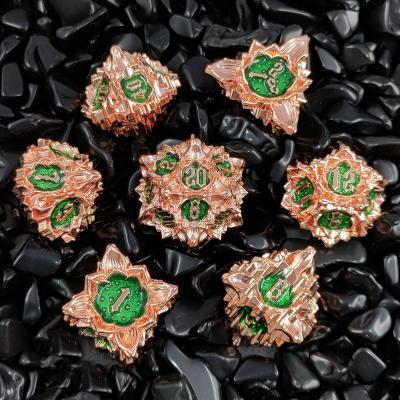 Cina Lotus Metal Dice Set DND Dungeons And Dragons TRPG Polyhedral COC D6 Board Game in vendita