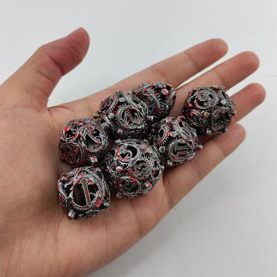 Cina Longkong Circle Metal Dice Set DND Dungeon And Multi -Noodle RPG Chessboard Game in vendita