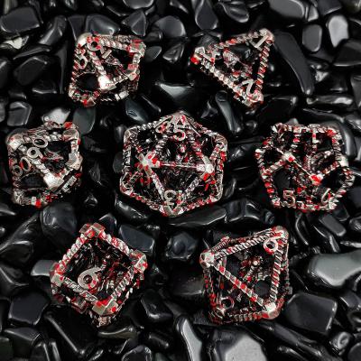 Cina Hollow Multi -Noodle Metal Dice Flying Dragon Dungeon And Dragon DND in vendita