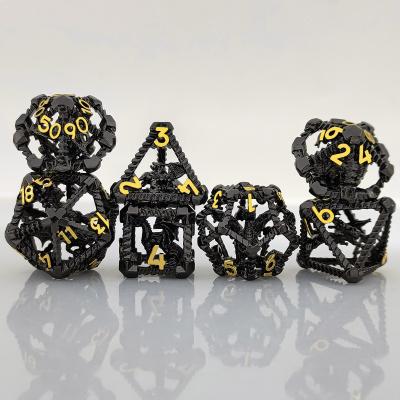 Cina Hollow Multi -Noodle Metal Dice Flying Dragon Dungeon And Dragon DND in vendita