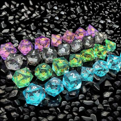 Cina Flow Sand Multi Color Resin Dice Set DND Cruzu'S Call RPG#COC in vendita