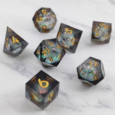 Cina Flow Sand Multi Color Resin Dice Set DND Cruzu'S Call RPG#COC in vendita