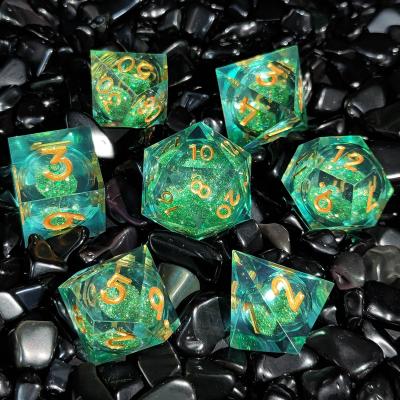 Cina Flow Sand Multi Color Resin Dice Set DND Cruzu'S Call RPG#COC in vendita