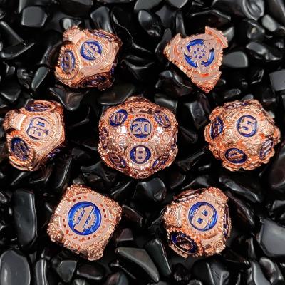 Cina Gear Metal Dice Set DND Dungeons And Dragons TRPG Polyhedral Dice D6 Table in vendita