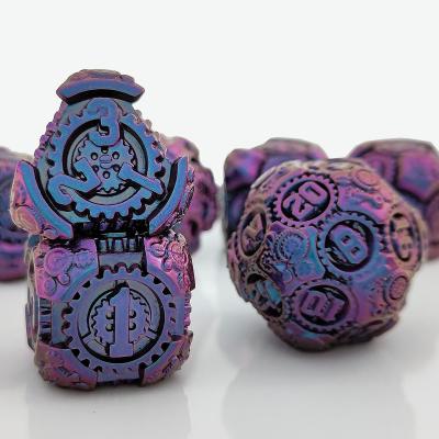 Cina Gear Metal Dice Set DND Dungeons And Dragons TRPG Polyhedral Dice D6 Table in vendita