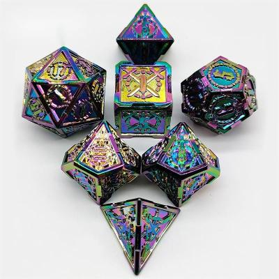 Cina Sword Metal RPG Dice Hand Polished Cruzu Dungeon And Long DND# in vendita