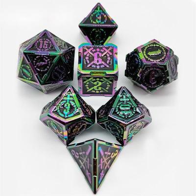 Cina Sword Metal RPG Dice Hand Polished Cruzu Dungeon And Long DND# in vendita
