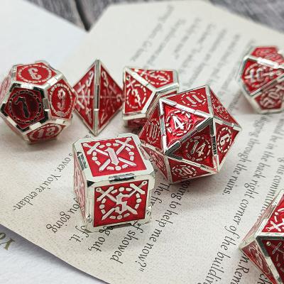 Cina Sword Metal RPG Dice Hand Polished Cruzu Dungeon And Long DND# in vendita