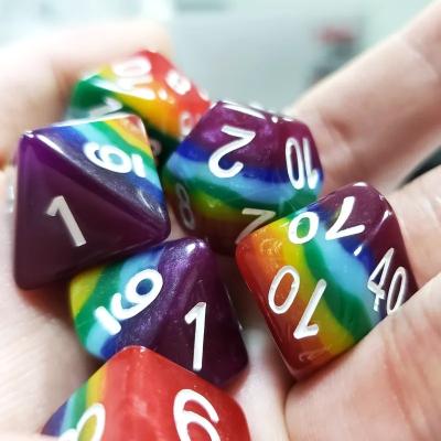 Cina 7 Layer Rainbow Handmade Resin Dice Crusson And Dungeon DND#RPG in vendita