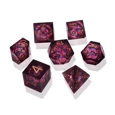 Cina Red Flow Sand Liquid Resin Dice Set RPG DND COC Running Group in vendita