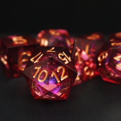 Cina Red Flow Sand Liquid Resin Dice Set RPG DND COC Running Group in vendita