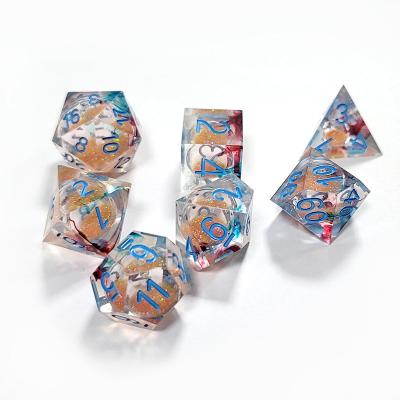 China Khaki liquid flow sand Resin multi -noodle tablet game dice set  dnd dice à venda