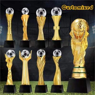 Cina Sports Competition Resin Trophy With Customize Logo in vendita