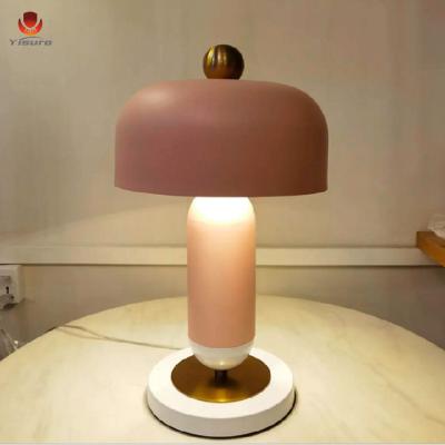China Factory popular Lazada wish shopee amazon modern decorative gold metal led desk lamp led table lamp Led dining bar table light for sale