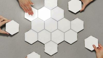 China 6pcs/Set High Quality DIY Honeycomb LED Magnetic Quantum Light Touch Night Lamp Modular Hexagonal Wall lamp for sale