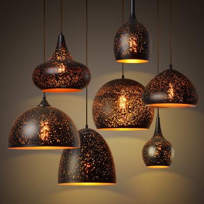 China Industrial Vintage Luxury Pendant Etch Art Loft Iron Chandelier Hanging LED Light for sale
