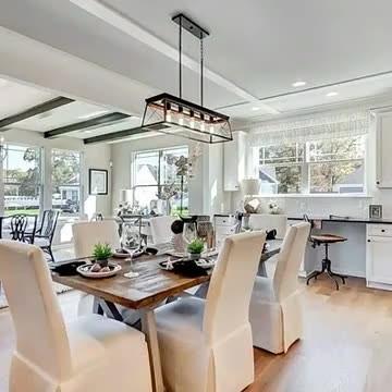 China Farmhouse Chandelier Wood Kitchen Industrial Lighting vintage Led Light Bulb Amazon Hot Selling for sale