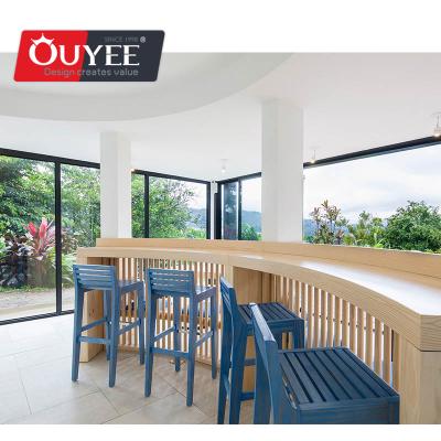 Cina Retail Shop Milk Tea Shop Interior Designed Large High Quality Wooden Stand Table Chairs Set in vendita