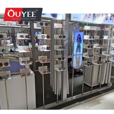 Cina Modern optical store optical shop interior decoration design with high quality wooden glasses showcases cabinet rack in vendita