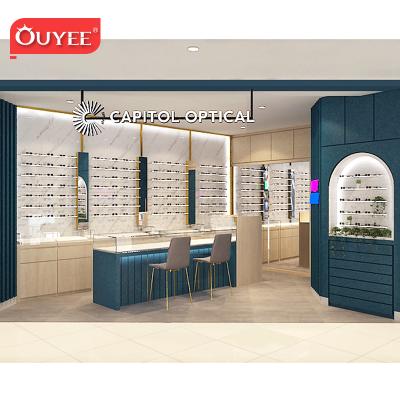 Cina Wooden Wall Mount Optical Shop Show Locking Display Rack Sunglass Shop Design Display Cabinets Optical View Display Furniture in vendita