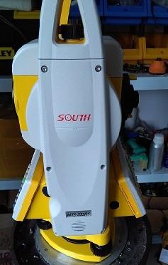 China South Total Station  NTS-332R4  R400 Total Station for sale
