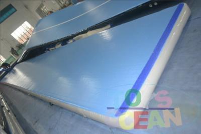 Cina Pista di aria ermetica professionale di ginnastica per il blu di pratica 10CM di addestramento della palestra in vendita