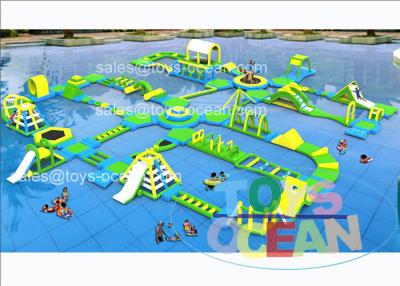 China Geelgroen Reuze Opblaasbaar Aqua-Spelpark die voor Waterpret EN15649 drijven Te koop