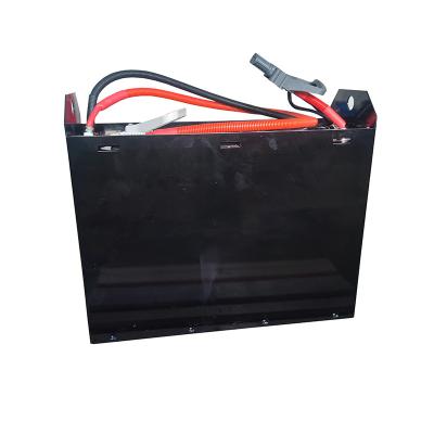 中国 25.6V 173AH Lithium Electric Forklift Battery For Industrial Applications 販売のため