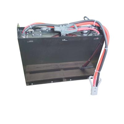 Cina 25.6V 202Ah Electric Forklift Lithium Ion Battery For Heavy Duty Trucks And Equipment in vendita