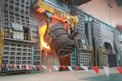Cina Macchina per metallurgia Fusione Acciaio Rame Ferro Induzione Industriale in vendita