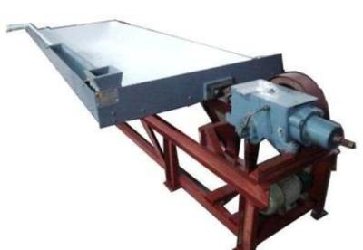 Minería aurífera mineral de la máquina de la separación que sacude la tabla 0.5~1t/h