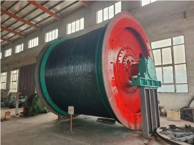China Customized Mine Multi Rope Friction Hoist Large Lifting Capacity For Improved Performance for sale