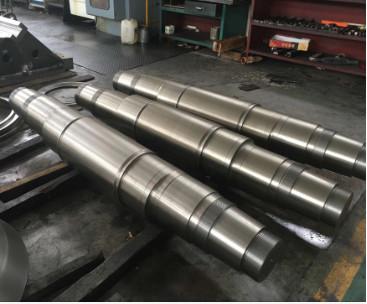 China CNC Solid Titanium Forging CH420 Cone Crusher Main Shaft for sale