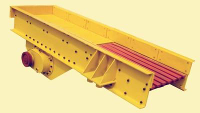 China Low Noise 1500X6000 Conveying Hoisting Machine Linear Vibratory Feeder for sale