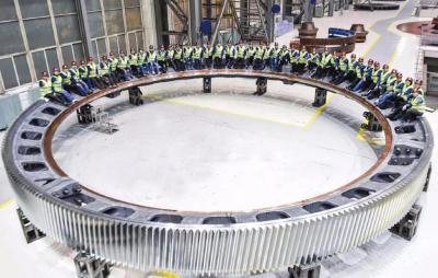 China As circunferências do moinho de bola do cimento da estufa giratória alinham módulo do aço de carcaça o grande ZG310-570 da roda à venda