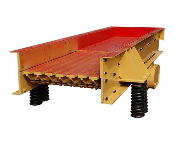 Continuous Smooth Vibration Ore Vibrating Feeder 700 TPH