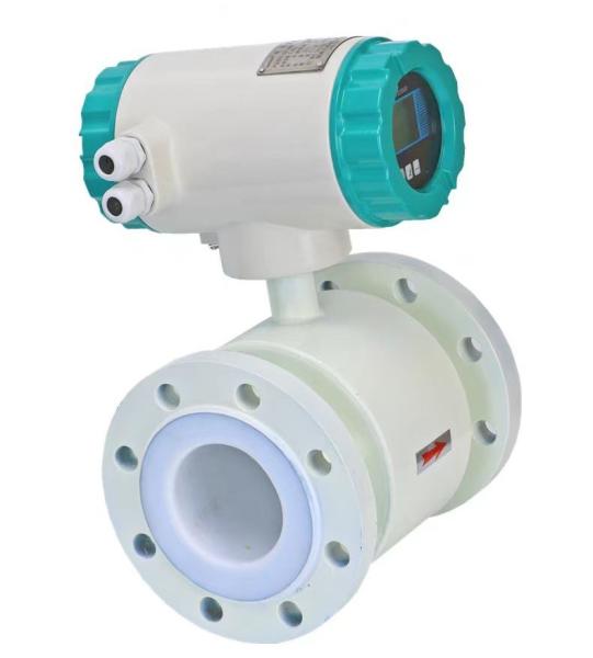 Quality Accurate Control Electromagnetic Flow Meter AC220V HART Output Signal 0.6-4Mpa for sale