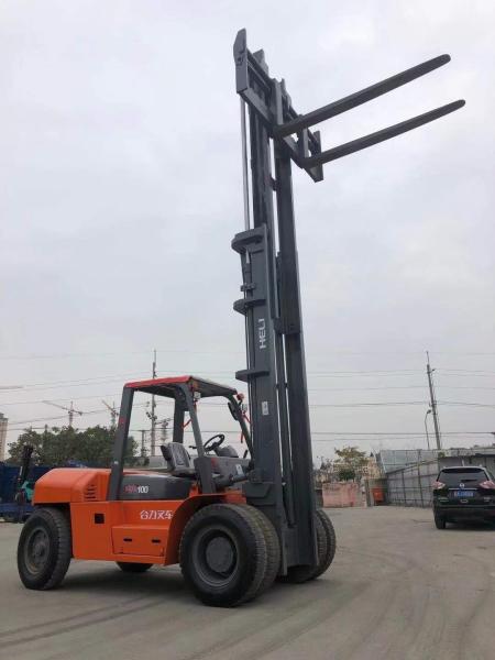 Quality Building Material Shops Used Helifd100 Forklifts with Overall Dimensions 2.6*1.2 for sale