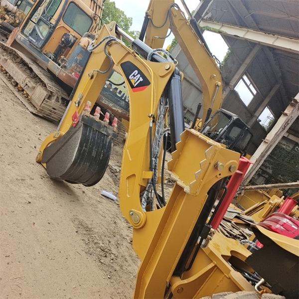 Quality ORIGINAL Hydraulic Cylinder 420F Versatile Machinery Second-hand Backhoe Wheel for sale