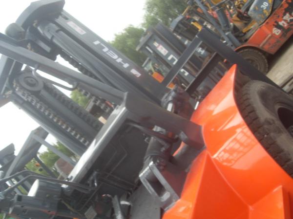 Quality White TCM FD70 Forklift Used 3t 5t 10t 15t 20t 25t 30t in Good Condition from for sale
