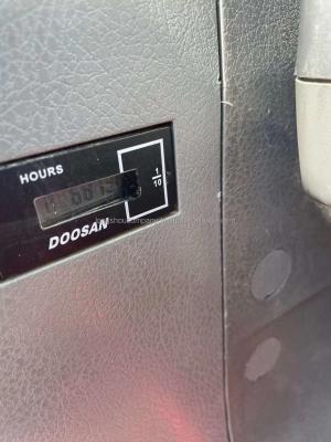 Cina Valvola idraulica originale Doosan Dh60 7 6ton Mini Mini Piccolo scavatore da scavo a trascinamento in vendita