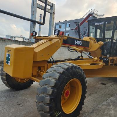 Cina Grader di motore CAT 140H usato con motore Cummins in vendita