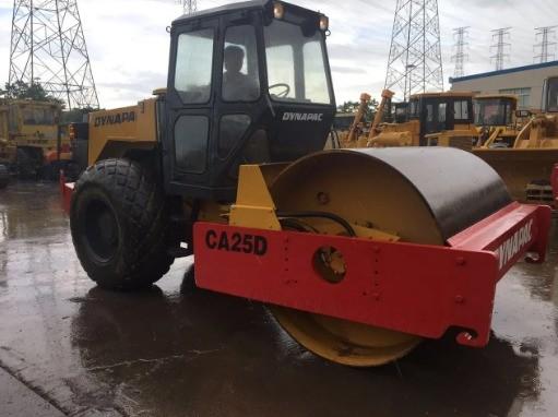 Quality DEUTZ Engine Used Dynapac CA30 CA25 Road Roller at Affordable with 30KN Exciting for sale