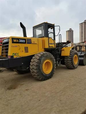 中国 コマツー WA380-3 中古貨物機 コマツー SA6D114 エンジン 低労働時間 販売のため