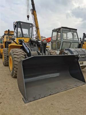 中国 コマツー WA380-3 中古貨物機 コマツー SA6D114 エンジン 低労働時間 販売のため