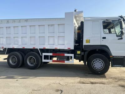 Cina Howo Used Dumper Truck Tipper 6x4 20-25T Peso lordo del veicolo 6.8m*2.5m*3.6m in vendita