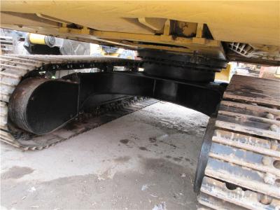 Cina Escavatore usato CATERPILLAR 320D con capacità di secchio 1.2CBM in ottime condizioni in vendita
